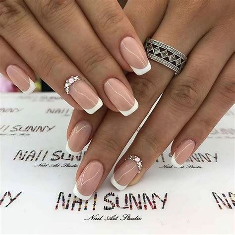 5 idées tendances de manucure mariage pour briller le jour même