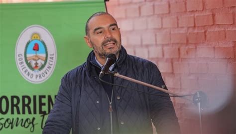 Sin detalles Valdés dijo que habrá aumentos salariales en julio y
