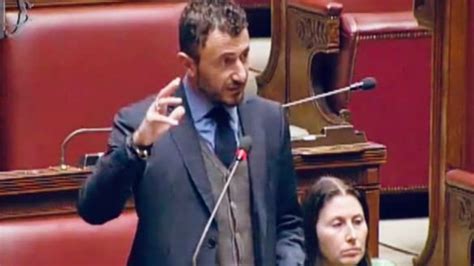 Caso Pozzolo Luca Campana Il 31enne Ferito Ha Querelato Il Deputato