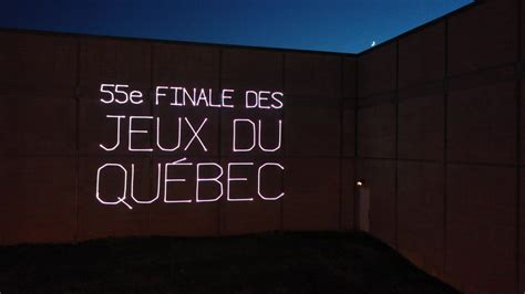 Lancement d une projection laser pour la 55e Finale des Jeux du Québec