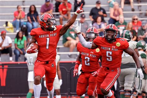 APSU Football Dominates Mississippi Valley State 41 0 Clarksville