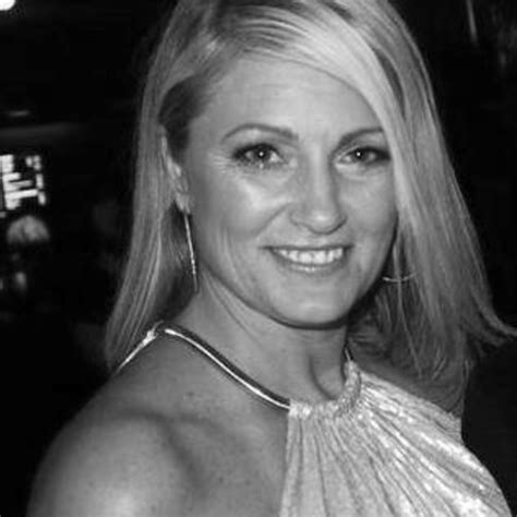 Lisa Brooks Hair Stylist Sunset Valley Village Sunset Valley Texas