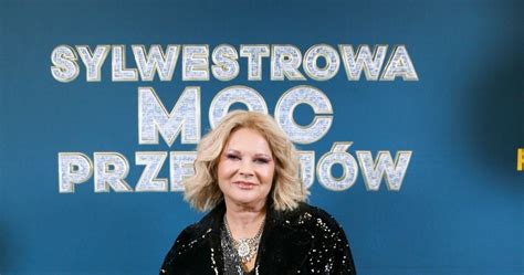 Sylwestrowa Moc Przebojów Wspaniałe kreacje gwiazd pomponik pl
