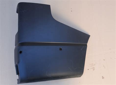 RENAULT TRAFIC III VIVARO Zderzak tył tylny 850170388R 850162827R za