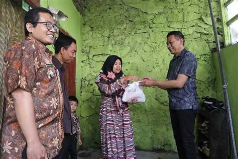 Pemkot Malang Salurkan 3 220 Paket Bantuan Atasi Inflasi Dan Stunting
