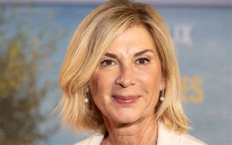 VIDÉO T es embêtante toi Michèle Laroque rembarre Léa Salamé