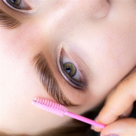 EYEBROW THREADING TRAINING IN PERSON Beauty Education