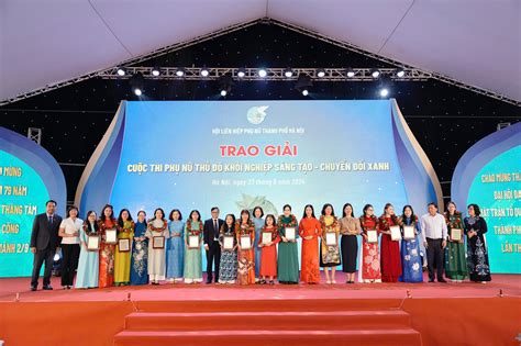 Trao giải cuộc thi Phụ nữ Thủ đô khởi nghiệp sáng tạo chuyển đổi xanh