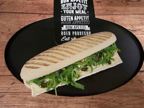 Panini Gesmolten Brie Broodje Vasum