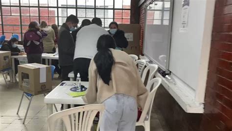 W Radio Colombia On Twitter ColombiaVota A Esta Hora Inicia El