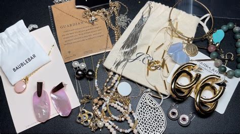 Friday MixUp ThredUp Mixed 15 Piece Rescue Jewelry Unboxing Kendra