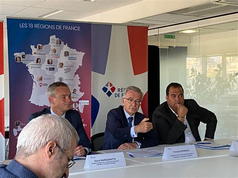 Conférence de presse de rentrée Les Régions engagées pour l Éducation