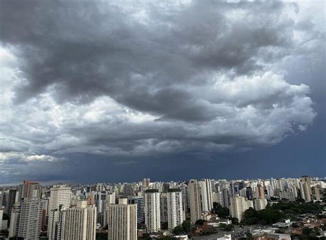 Primeira frente fria do outono provoca mudanças em SP Climatempo
