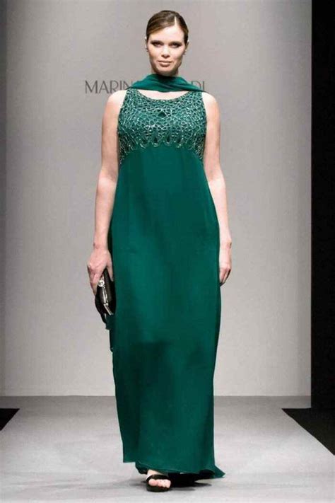 Modelos De Vestido Para M E Da Noiva Ou Noivo De Frente Para O Mar