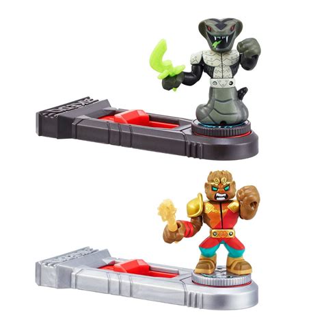 Akedo Ultimate Arcade Warriors Versus Pack Mini Battling Action