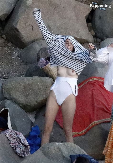 Maya Hawke Nude Sexy On Beach Tits Swimsuit 43 Photos Sexy Youtubers