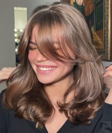 35 Lovely Butterfly Haircuts With Curtain Bangs Styleoholic