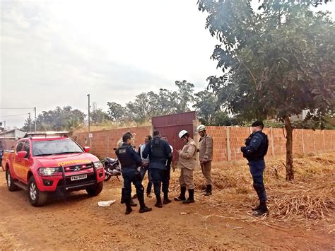 Assaltante Atingido Dois Tiros Por Policial De Folga No Nova