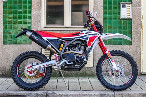 Fantic XEF 250 Enduro Trail 4T Competition Garagem Central