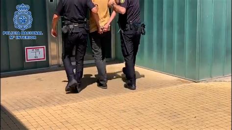 Detenidos Tres J Venes Por Robo Con Intimidaci N A Un Menor En Logro O