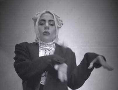 Lady Gaga Sorprende En Redes Con El Baile Viral De Merlina