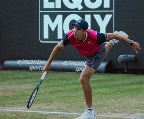 O której gra Hurkacz mecz dzisiaj ATP Halle Polak zaczyna dziś obronę
