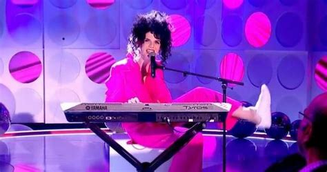 Backlash After Trans Comedian Jordan Gray Strips Naked And Plays Piano