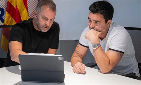 FC Barcelone Hansi Flick boucle sa première recrue PUR FOOT