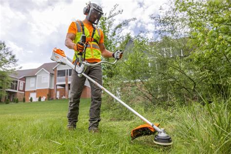Stihl FSA 135 R Professional Battery Powered String Trimmer OPE