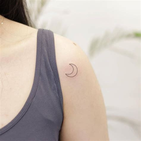 Minimalist Crescent Moon Tattoo On The Shoulder