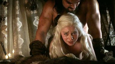 Emilia Clarke Kissing And Sex Scenes Compilation LibogGirls Net