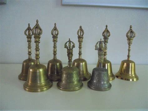 Cloche 8 Cuivre Népal et Inde première moitié et Catawiki