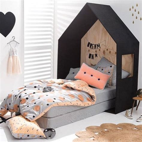 Des idées et des inspirations pour réaliser un lit cabane dans la