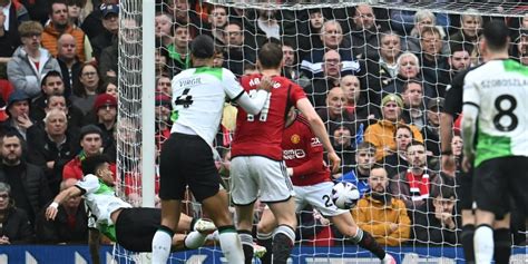 Video vea duro cruce e insulto de Maguire a Luis Díaz en Manchester