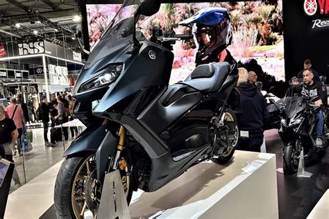 Nmax Dan Honda Pcx Bukan Tandingannya Yamaha Luncurkan Skutik