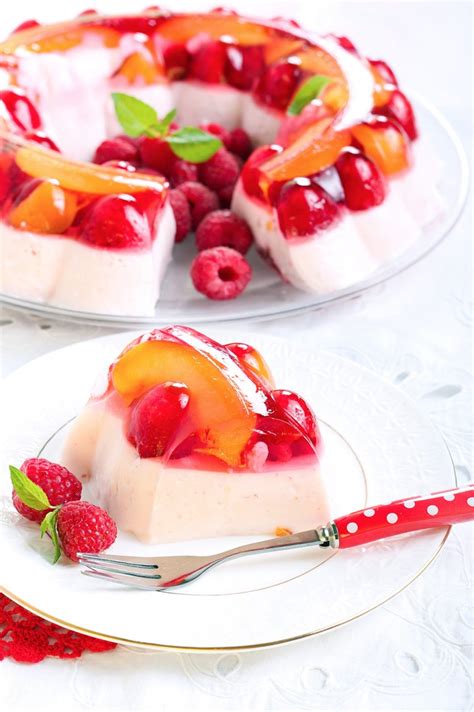 Recette terrine framboises et pêches Marie Claire