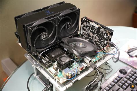 Amd Ryzen Threadripper Pro Wx Core Cpu Shatters Cinebench