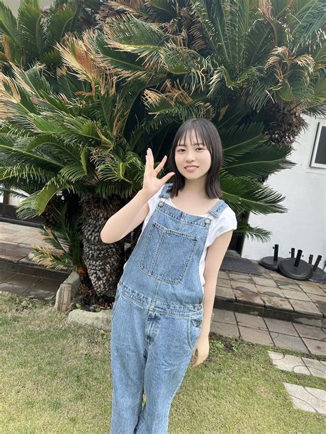 アップトゥボーイ編集部 on Twitter 好評発売中 アップトゥボーイ8月号 本日はオーバーオールしょげさんのオフショットを