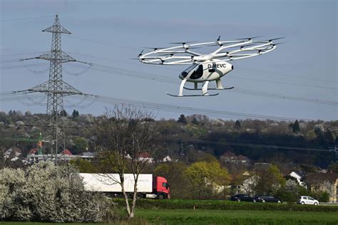 Volocopter plant Zulassung für Flugtaxis bis 2024 fliegermagazin