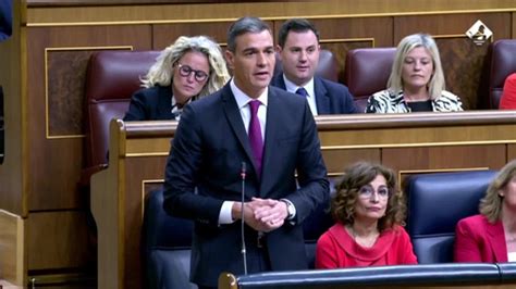 Feijóo acusa a Sánchez de haber empobrecido a los españoles y el