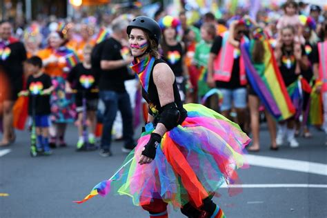 37 Beautiful Photos Of Lgbtq Pride Celebrations Around The World Huffpost Uk Queer Voices