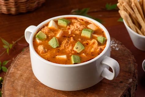 Sopa De Tortilla Sopa Azteca Foto Premium