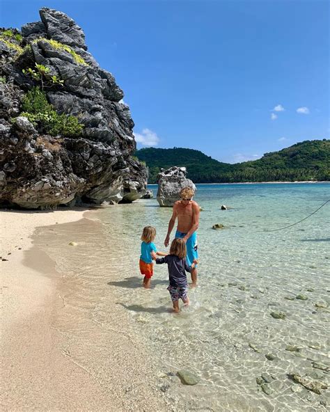 Plage Paradisiaque Des Philippines