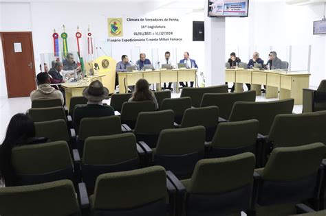 Câmara de Penha aprova três resoluções e um requerimento
