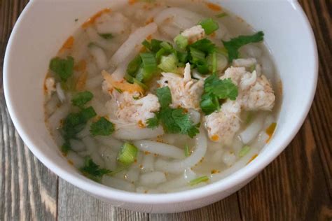 Vietnamese Banh Canh Tom Cua EASY Shrimp And Crab Noodle Recipe