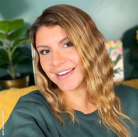Ashley Elizabeth Yunging Nude Onlyfans Leaks The Fappening