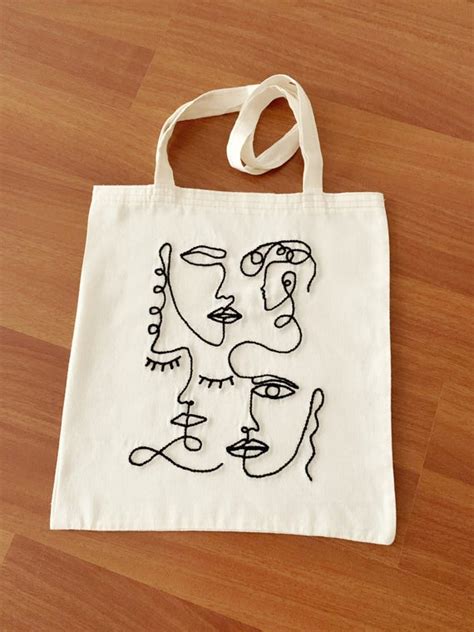 Personaliza un tote bag con bordado Punch Needle Maison Penedès