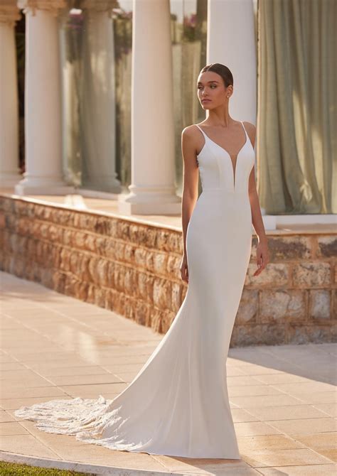 EFFIE Josefina Huerta Novias