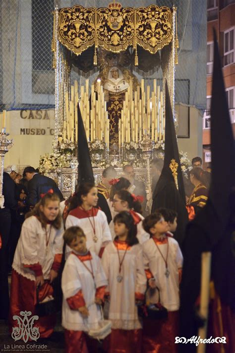 La Linea Cofrade CAMPAÑA DE RECOGIDA DE HÁBITOS DE NAZARENO EN LA