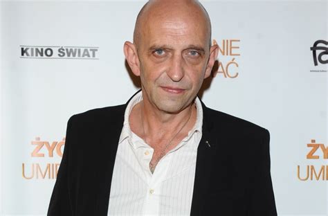 Janusz Chabior Brzydal z duszą anioła Świat Seriali w INTERIA PL